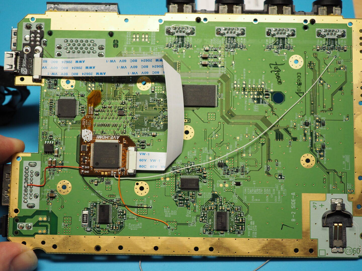 Installation-Service for AVE-HDMI Kit – Merki.Net